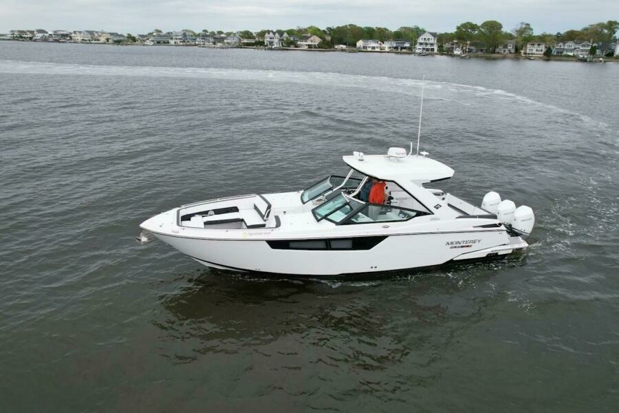 Monterey 28' 2014 Tullytown, Pennsylvania