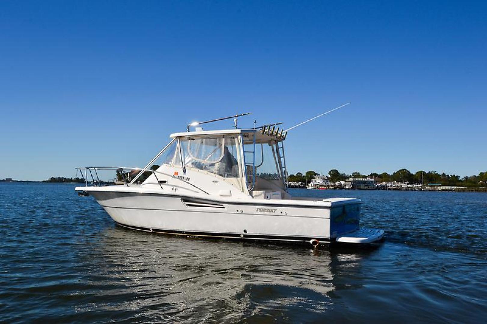 30' 2003 Pursuit 3000 Offshore | Tampa Yacht Sales