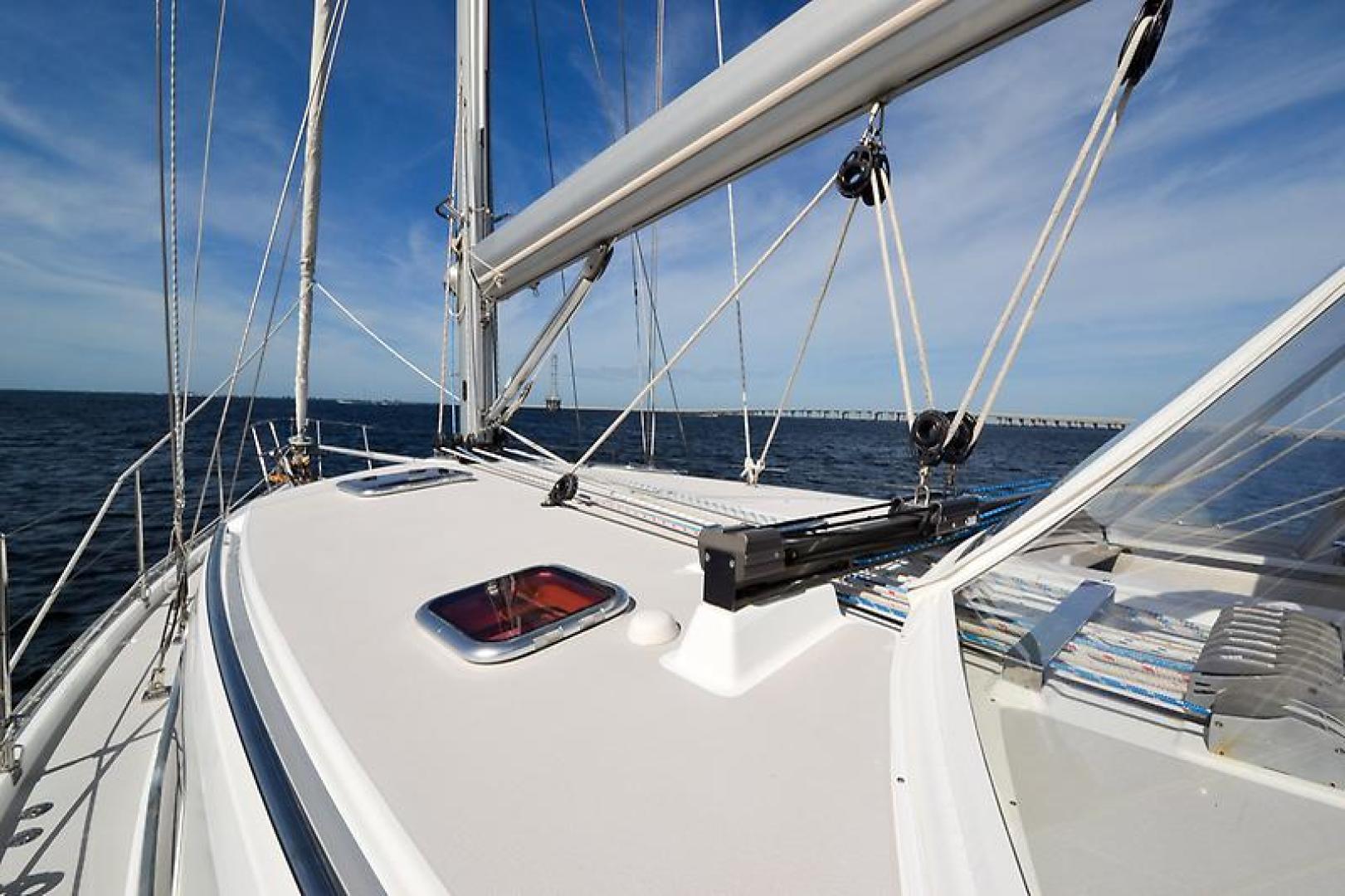 44' 2008 Catalina 440 Catalina Morgan | Tampa Yacht Sales