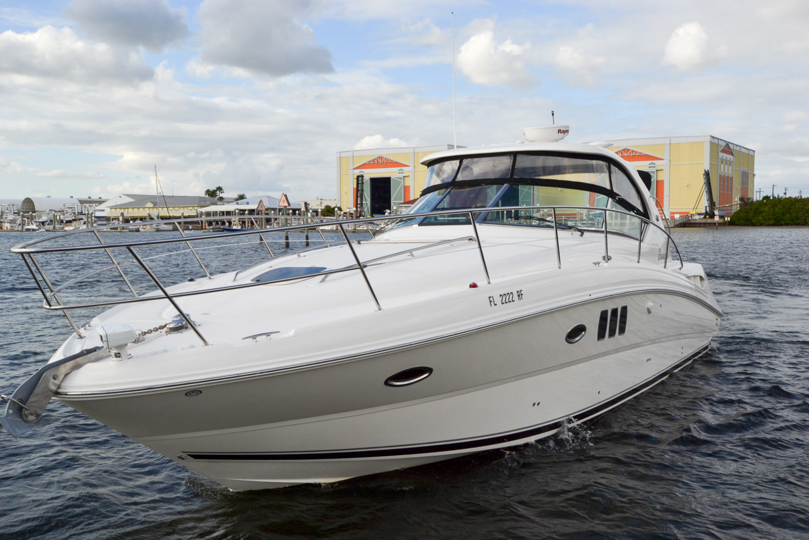 38' 2007 Sea Ray 38 Sundancer | Tampa Yacht Sales
