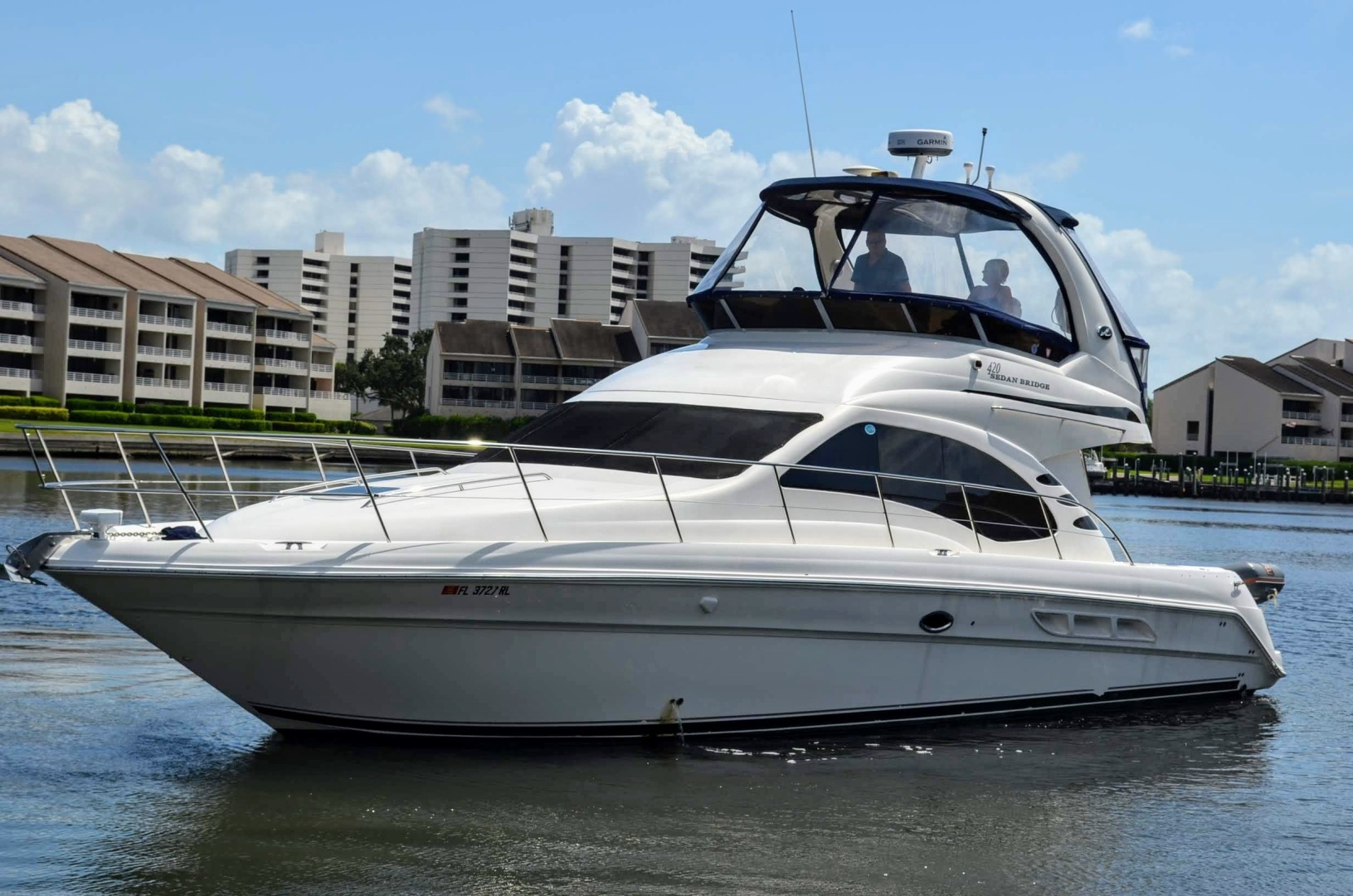 45' 2005 Sea Ray 420 Sedan Bridge | Tampa Yacht Sales