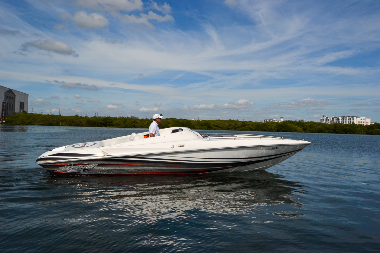 28 2015 Sunsation 288 MCOB Tampa Yacht Sales 28-2015-sunsation-288-mcob-tampa-yacht-sales