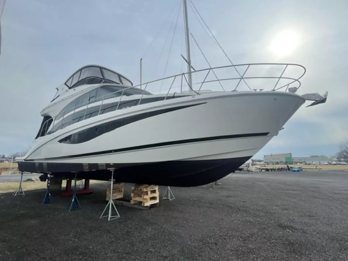 Meridian – Yacht Sales International