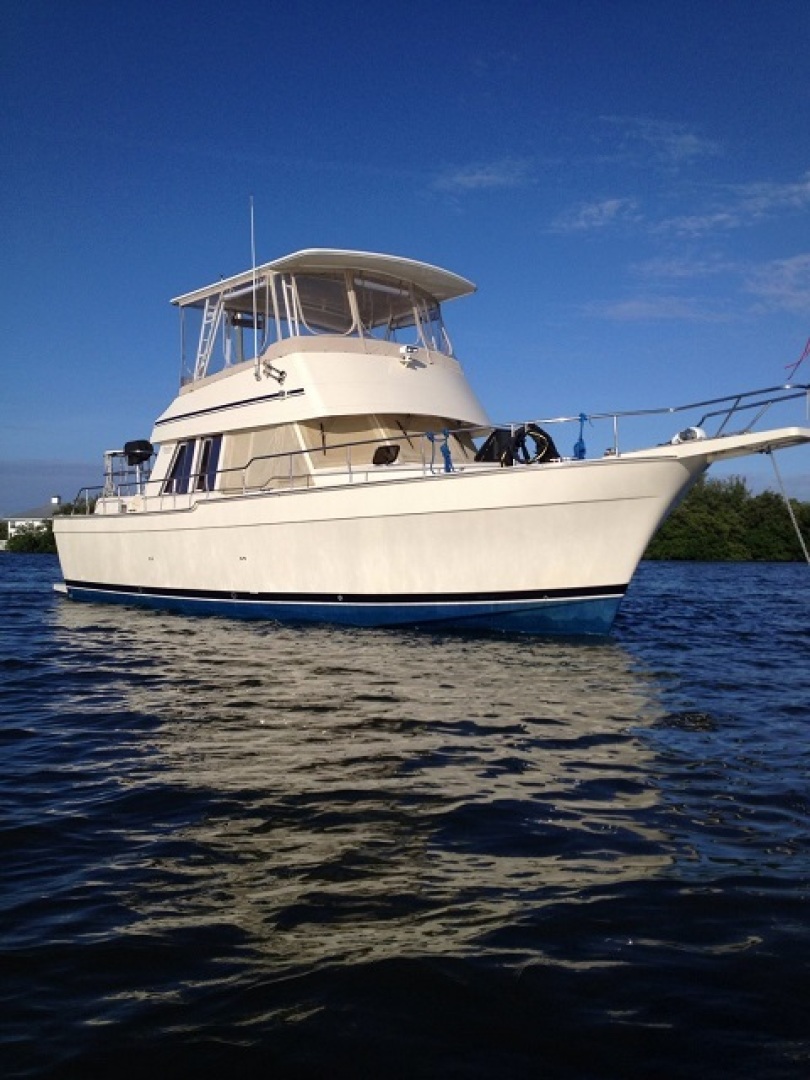 43' Mainship "43" Trawler for Sale | Trawlers | And Everywhere | Curtis ...