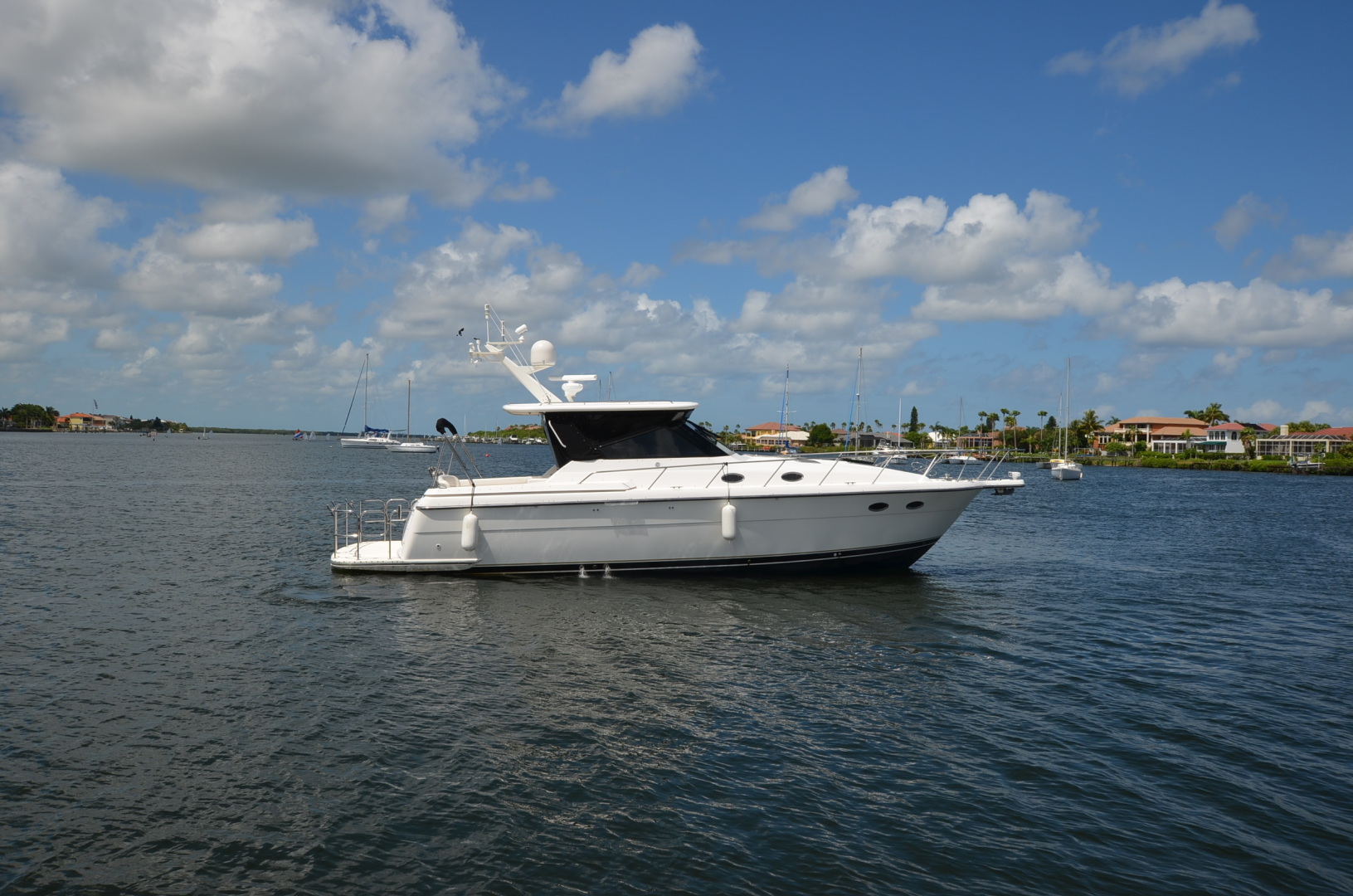 40' 1999 Tiara Yachts 4000 Express | Tampa Yacht Sales