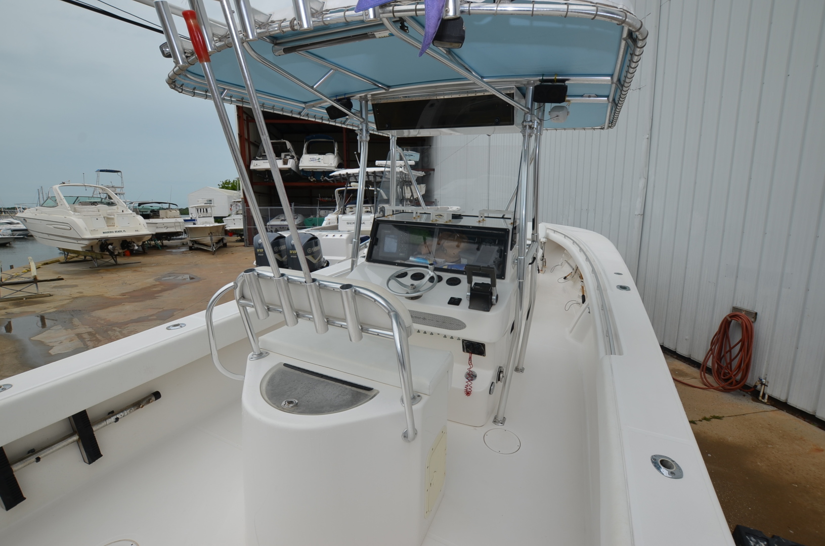 32' 2002 SeaCraft 32 Master Angler | Tampa Yacht Sales
