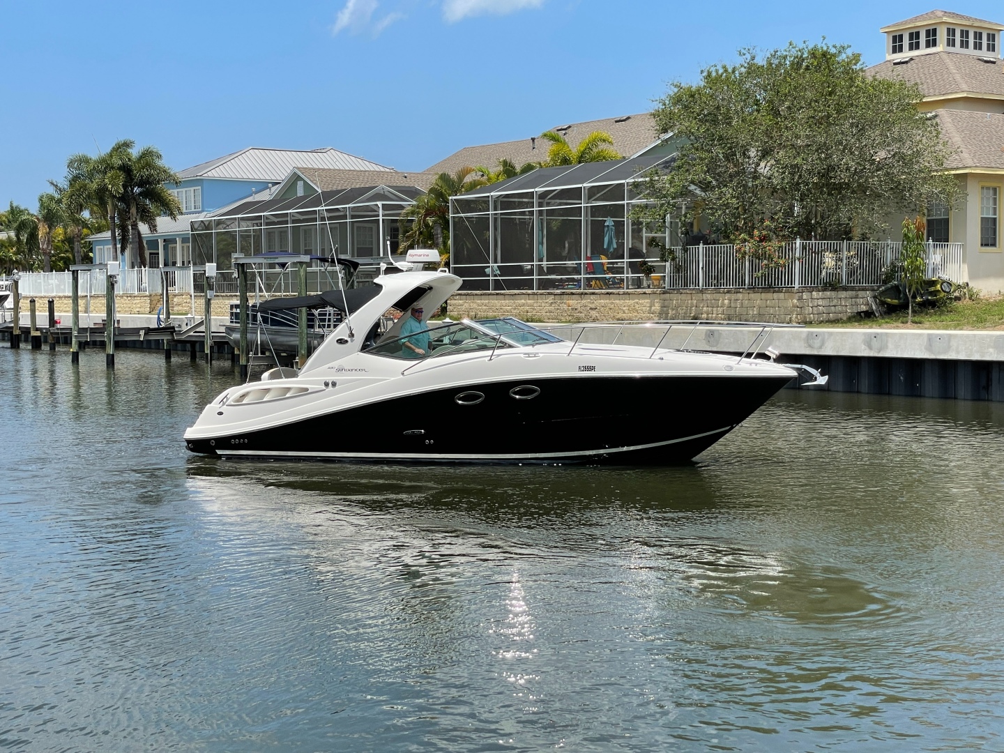 31' 2008 Sea Ray | Tampa Yacht Sales