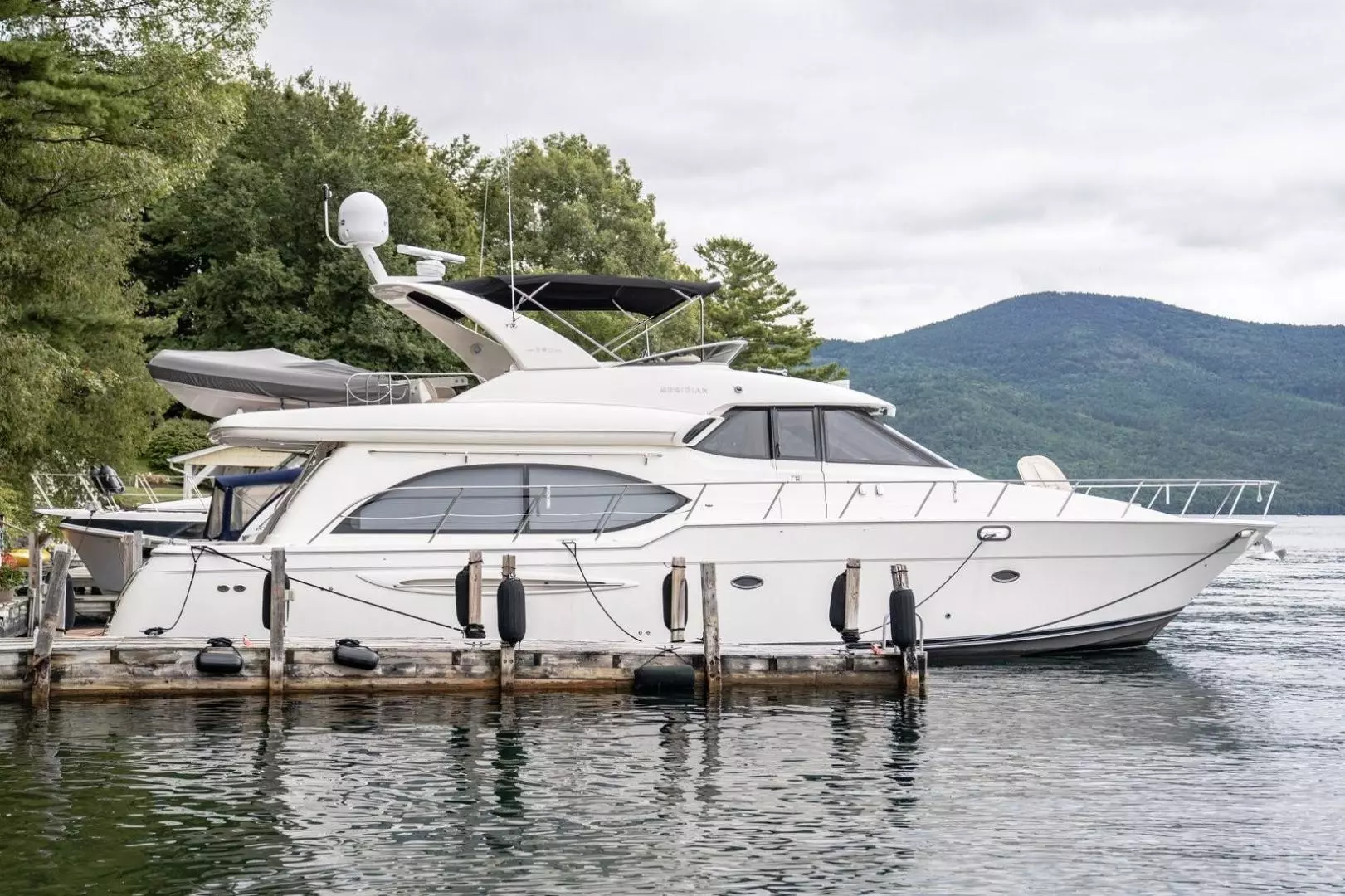 Meridian – Yacht Sales International