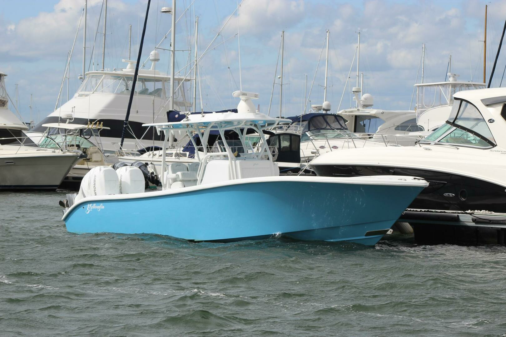 Yellowfin 32 Offshore - Atlantic Yacht and Ship