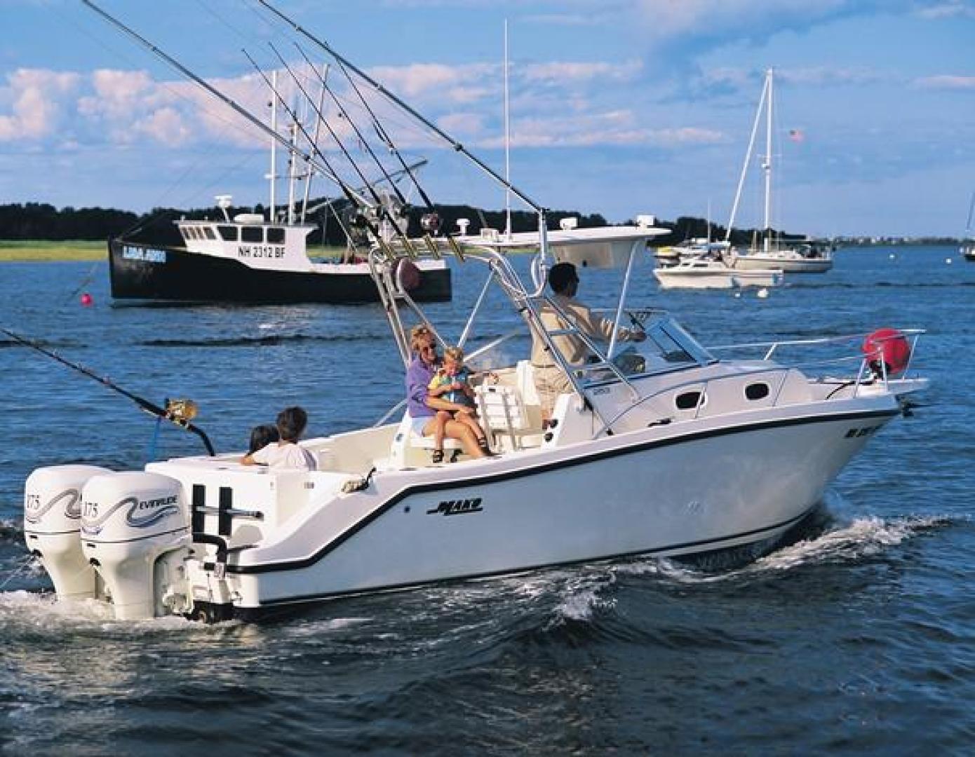 Mako 253 Walk Around 1999 For Sale in Ocean City, Maryland | Blue Water ...
