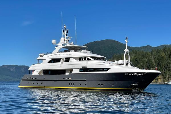 Mega Yachts For Sale - 4Yacht