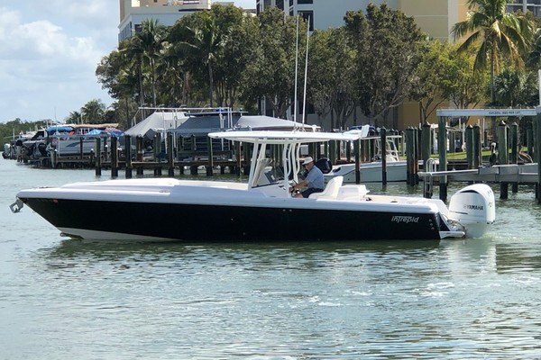 Intrepid Power Boats - Aspire Yacht Sales