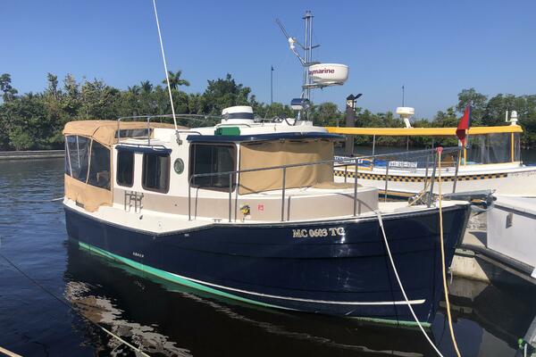 Featured Vessels - Stamp Yacht Sales