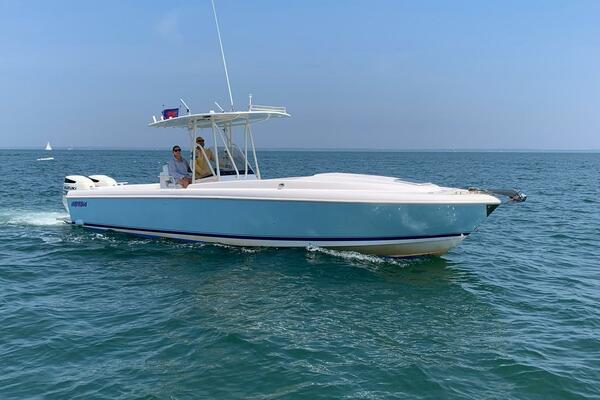 Intrepid Power Boats - marinesalesandcharters